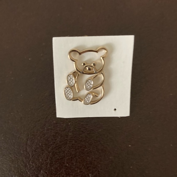 Avon | Jewelry | Vintage Avon Bear Pin | Poshmark